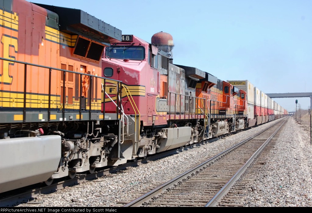 BNSF 648